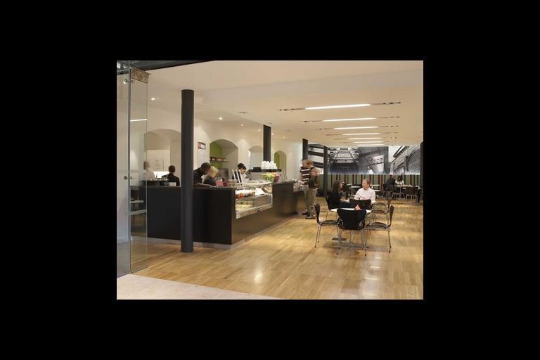 EC Harris’ London HQ wins business award | News | Building